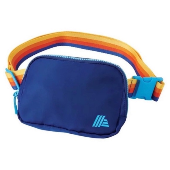 Aldi | Bags | Aldi Gear 223 Belt Bag Navy Nwt Great Gear Bag For Spring ...